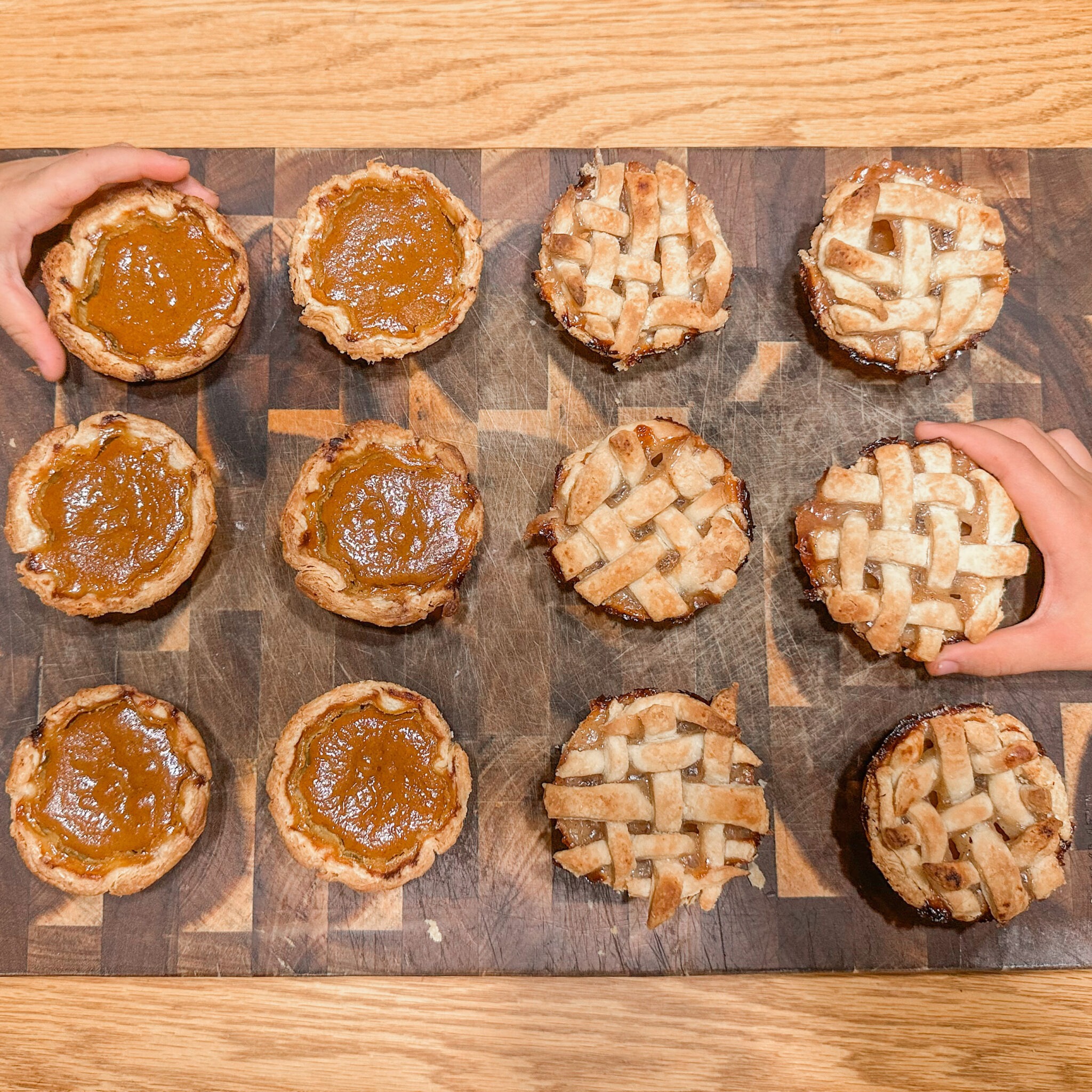 Muffin Tin Mini Pies Recipe (Apple & Pumpkin Pies) - At Home on the ...